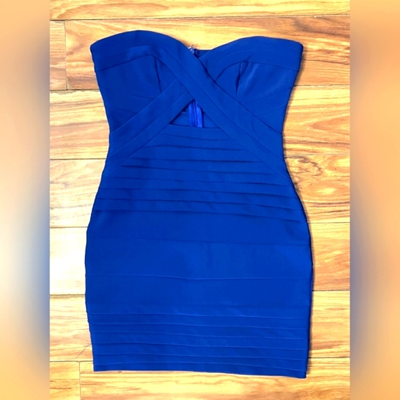 Tobi | Dresses | Tobi Bodycon Mini Dress With Cutout | Poshmark